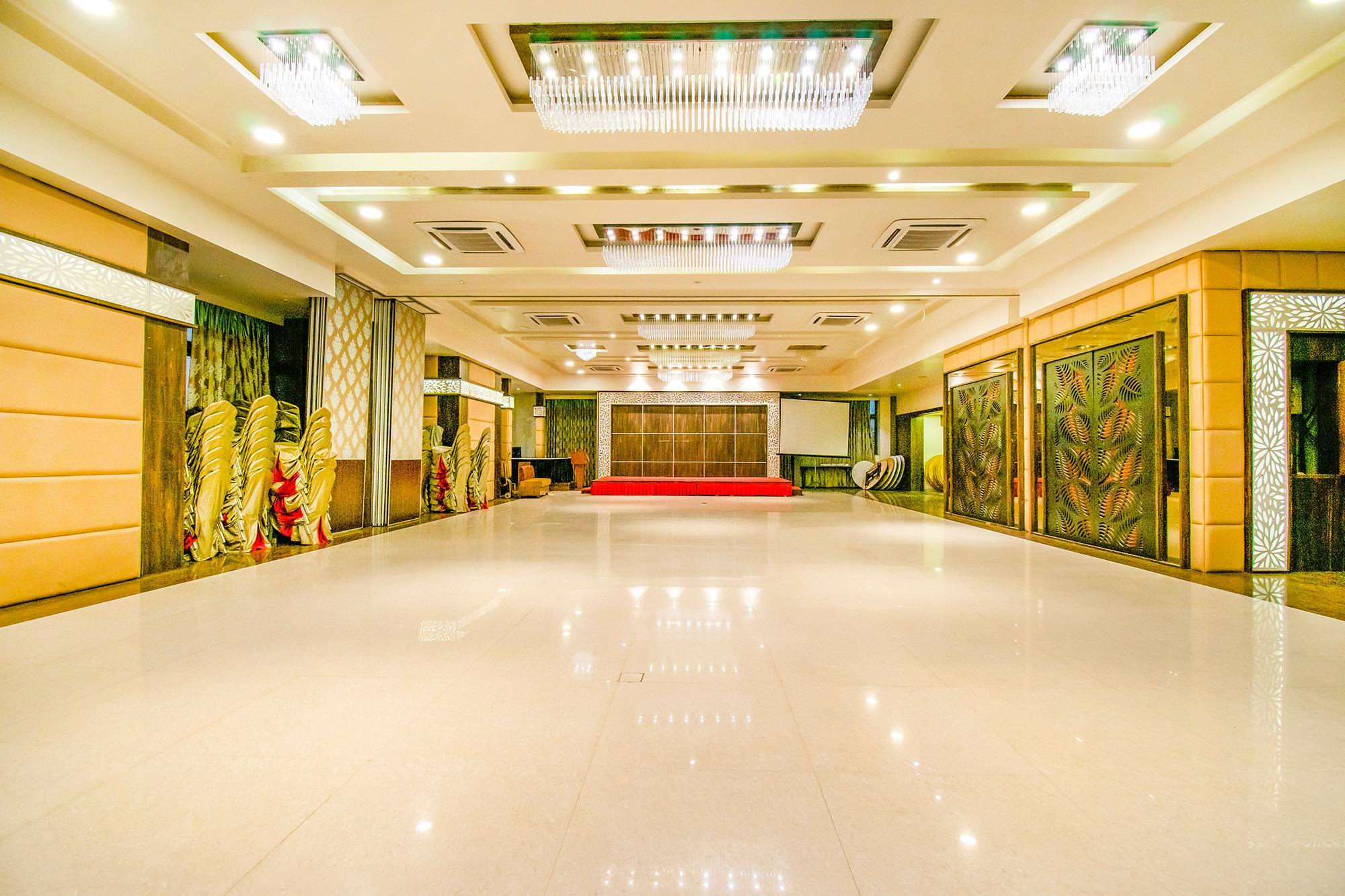 Hotel Sadanand Regency in | 2023 Updated prices, deals - Klook United ...