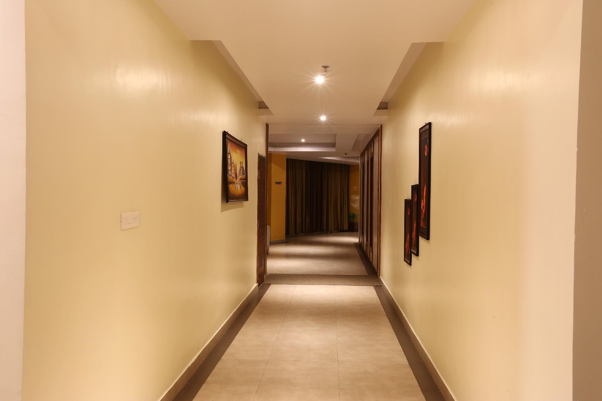 Hotel Shoolin Grand in Kamrup Metropolitan | 2024 Updated prices, deals ...