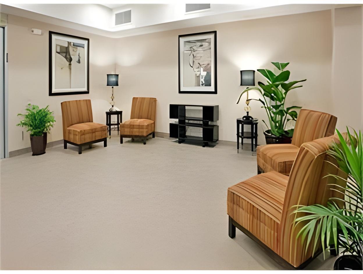 Holiday Inn Express & Suites Topeka North by IHG in Topeka | 2025 ...