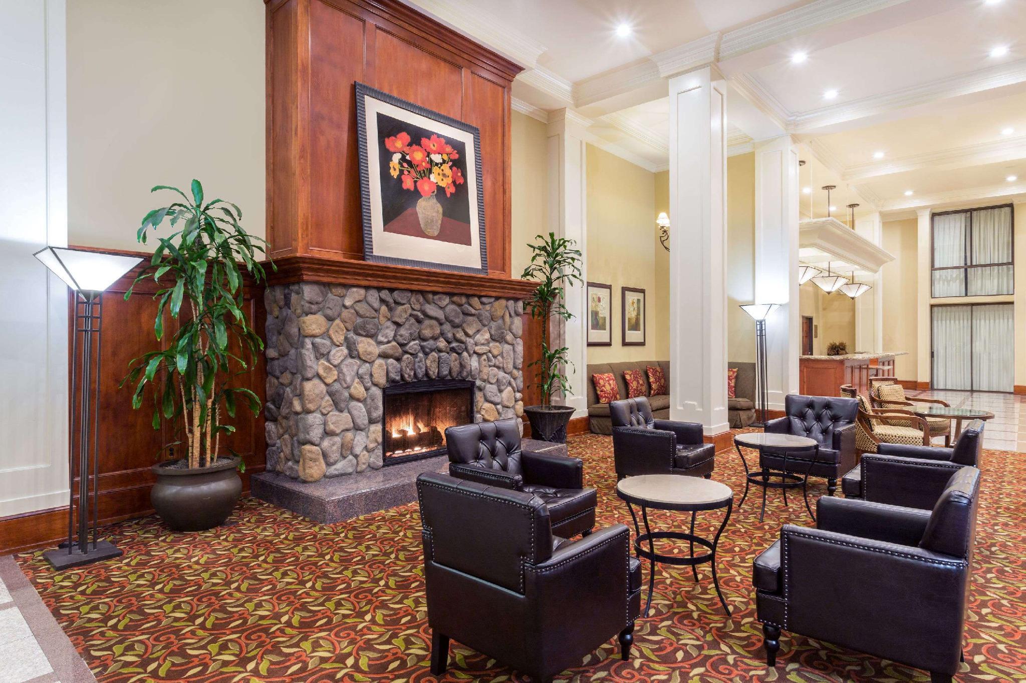 Wyndham Visalia in Visalia | 2023 Updated prices, deals - Klook United ...