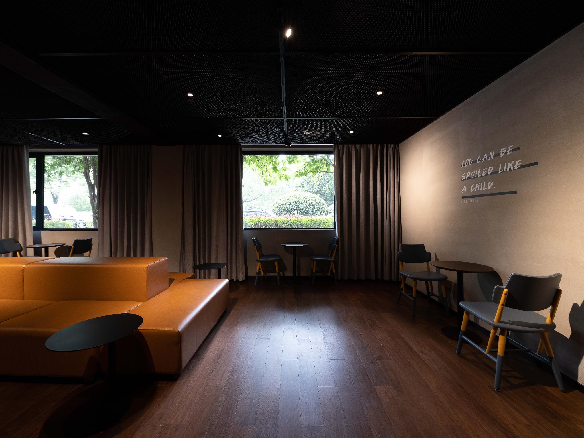 Shanghai NEOBRIDGE Hotel in Shanghai | 2024 Updated prices, deals ...