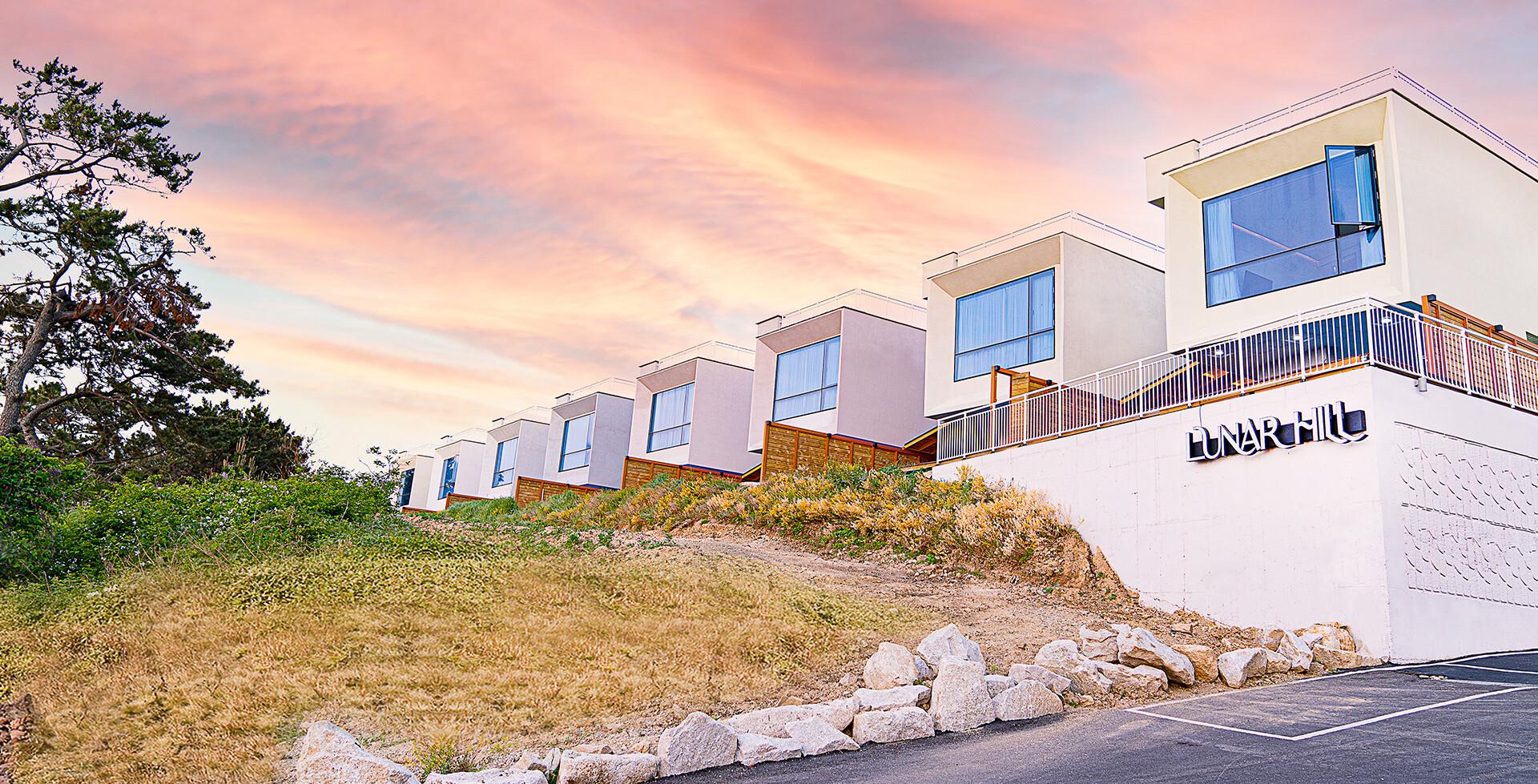 Gyeongju Luna Hill Poolvilla in Gyeongju | 2023 Updated prices, deals ...