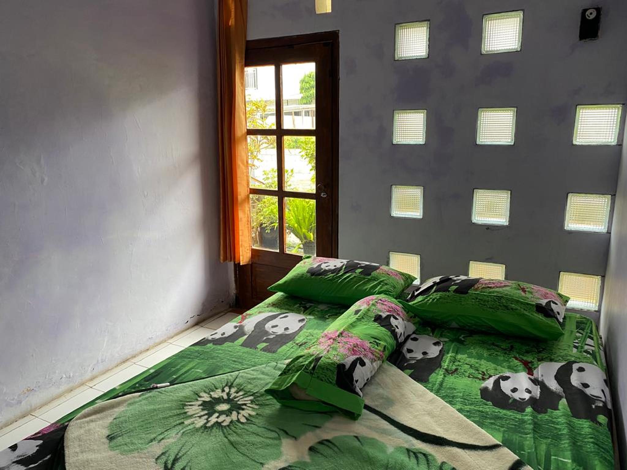 Iedha Homestay Batu in Batu | 2024 Updated prices, deals - Klook ...