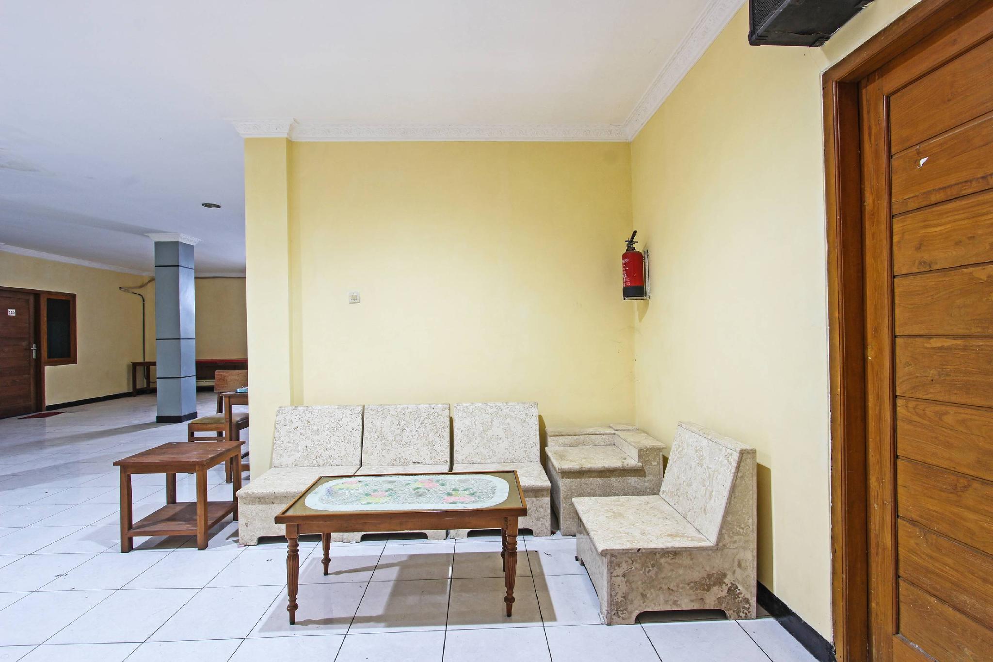 Capital O 91355 Hotel Mustika 1 Syariah in Blora | 2024 Updated prices ...