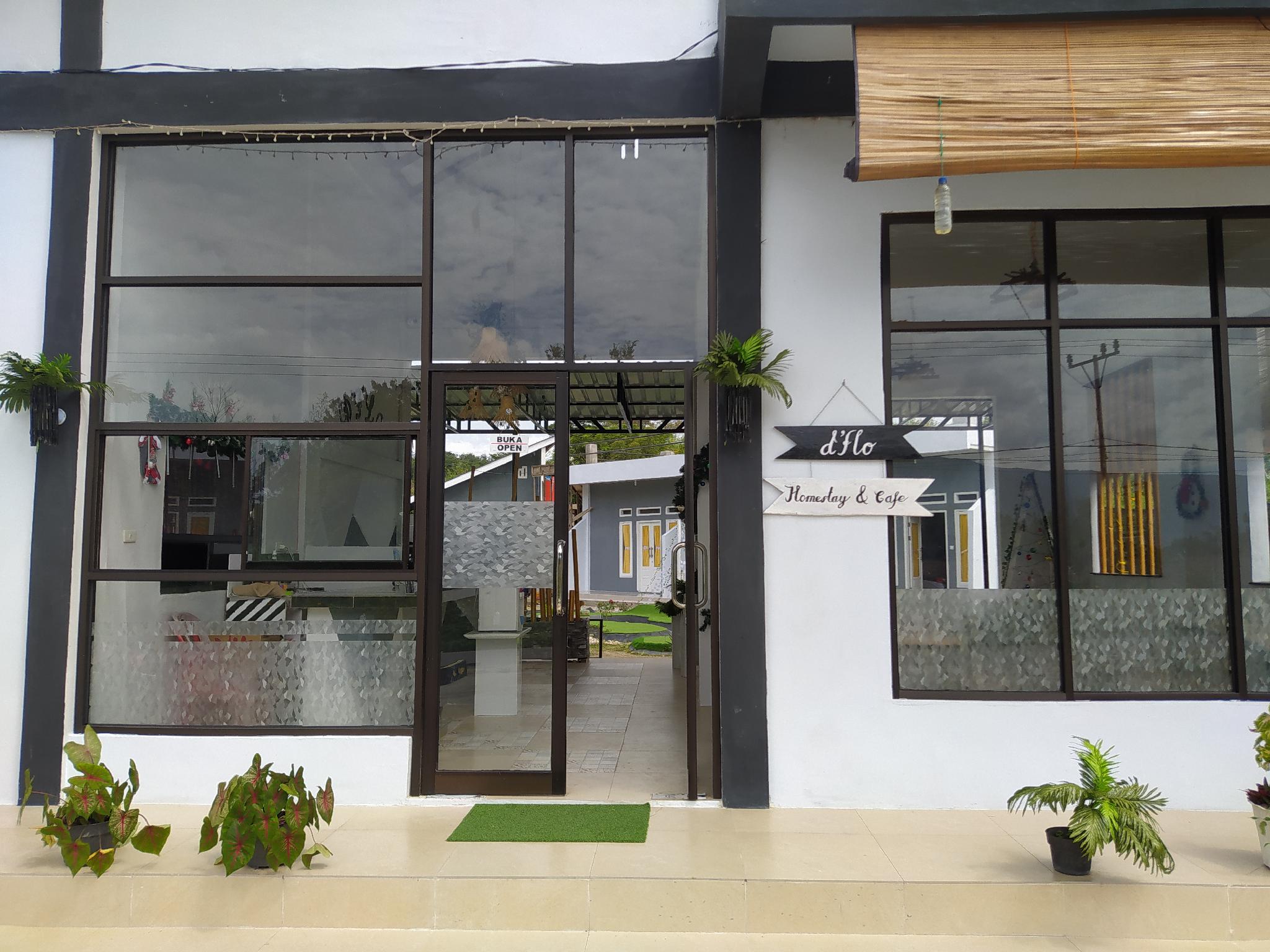 D'Flo Homestay & Cafe in Samosir | 2024 Updated prices, deals - Klook International site