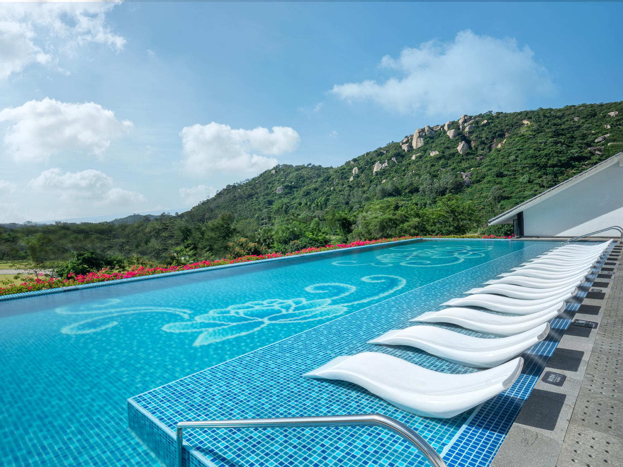 Sheraton Maoming Hot Spring Resort in Maoming | 2025 Updated prices ...