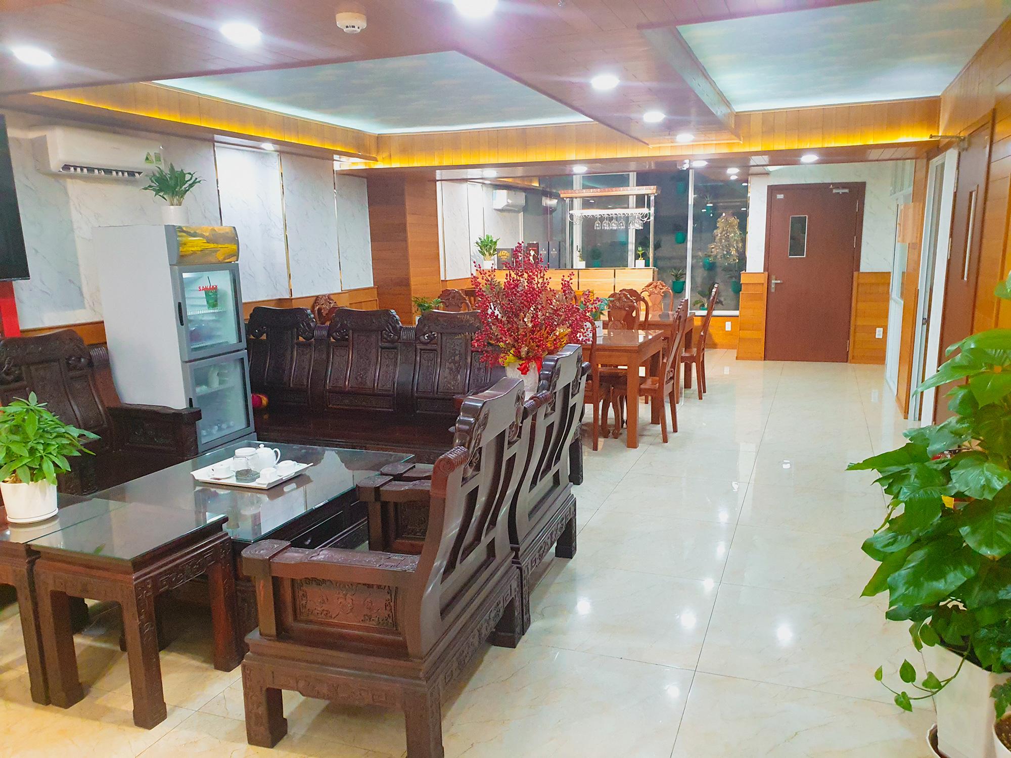 LEHA HOTEL Sân bay Tân Sơn Nhất Quận Tân Bình in Ho Chi Minh City ...