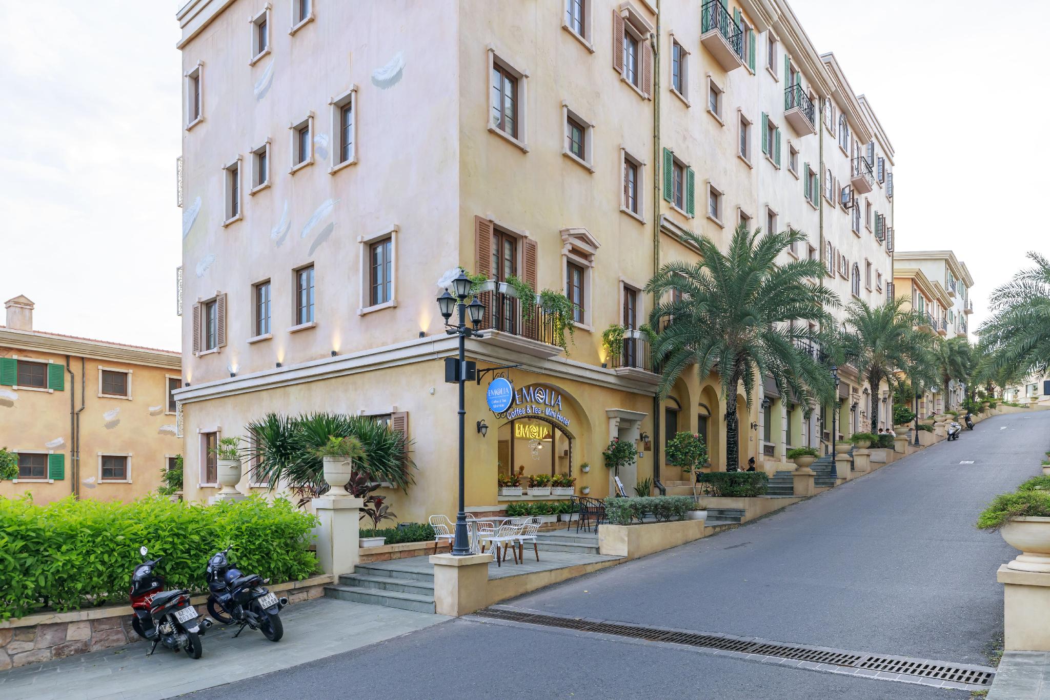 Lotus Home Corner & Rooftop in Phu Quoc District | 2025 Updated prices ...