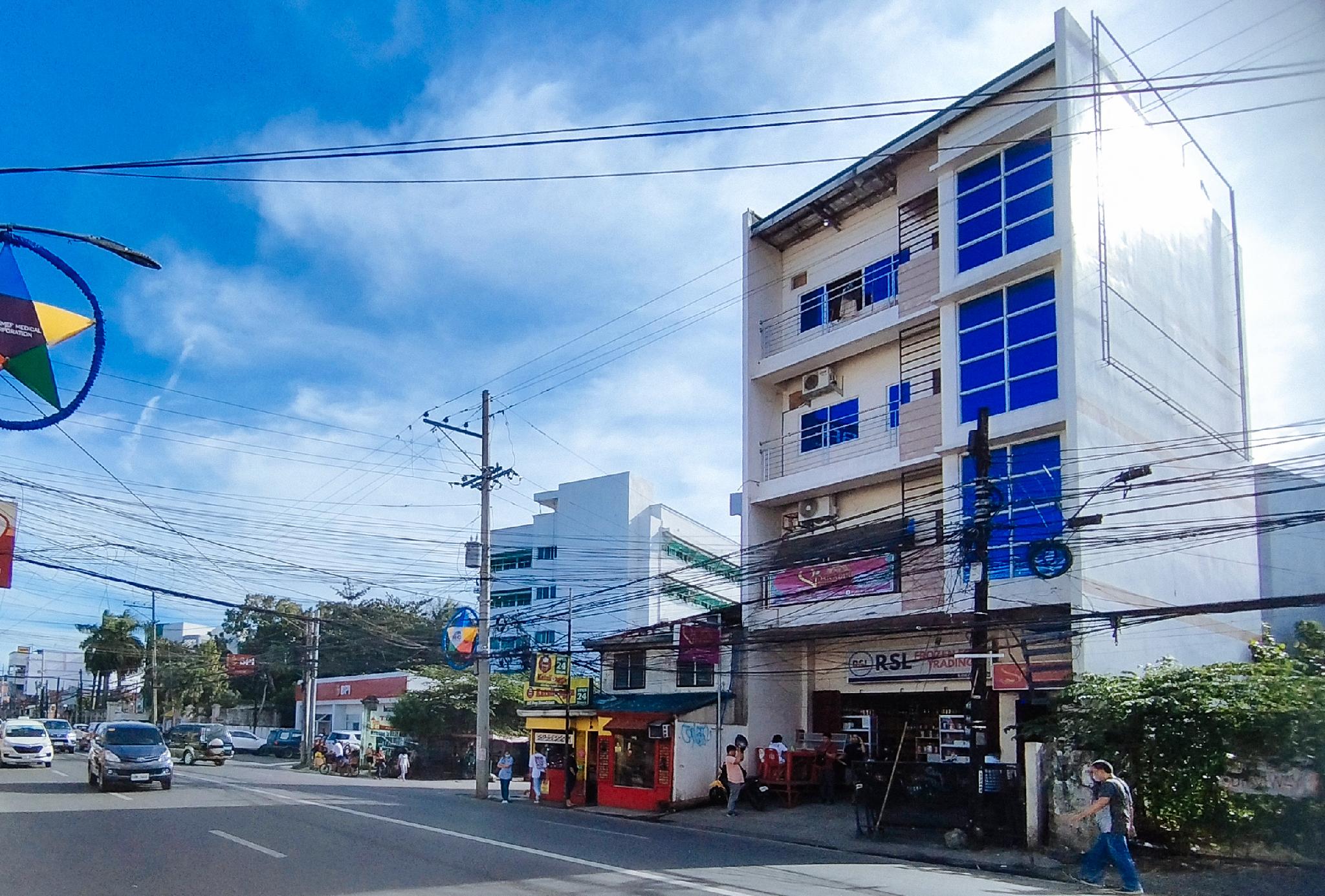 RedDoorz @ RSL Transient House Iloilo in Iloilo City | 2025 Updated ...