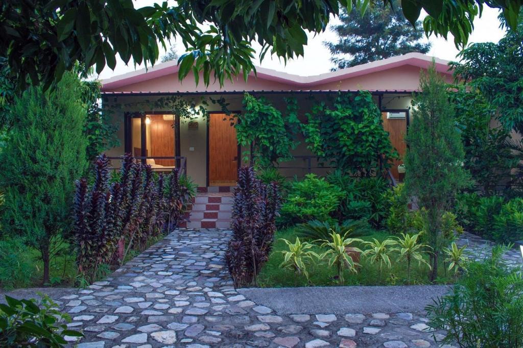 Corbett Tiger N Trees（ナイニータール）- 2024年最新 料金＆割引情報｜Klook 日本