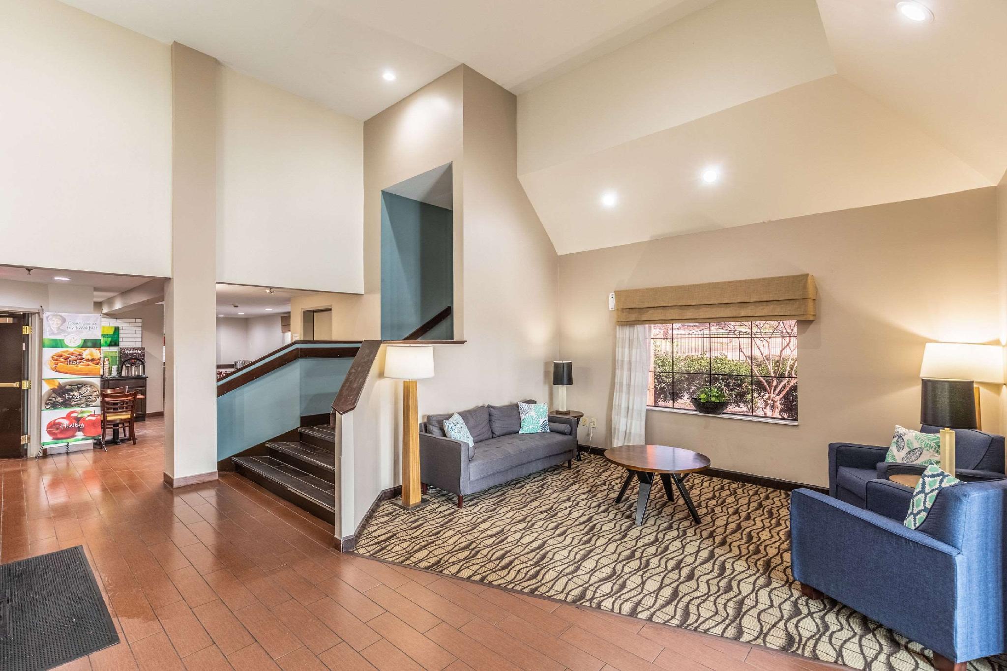 Quality Inn Memphis Northeast near I-40 in Memphis | 2024 Updated ...