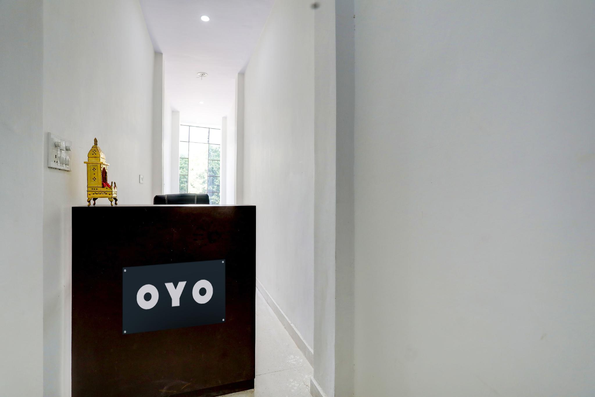 OYO Flagship B.G.P.G House in Varanasi | 2024 Updated prices, deals ...
