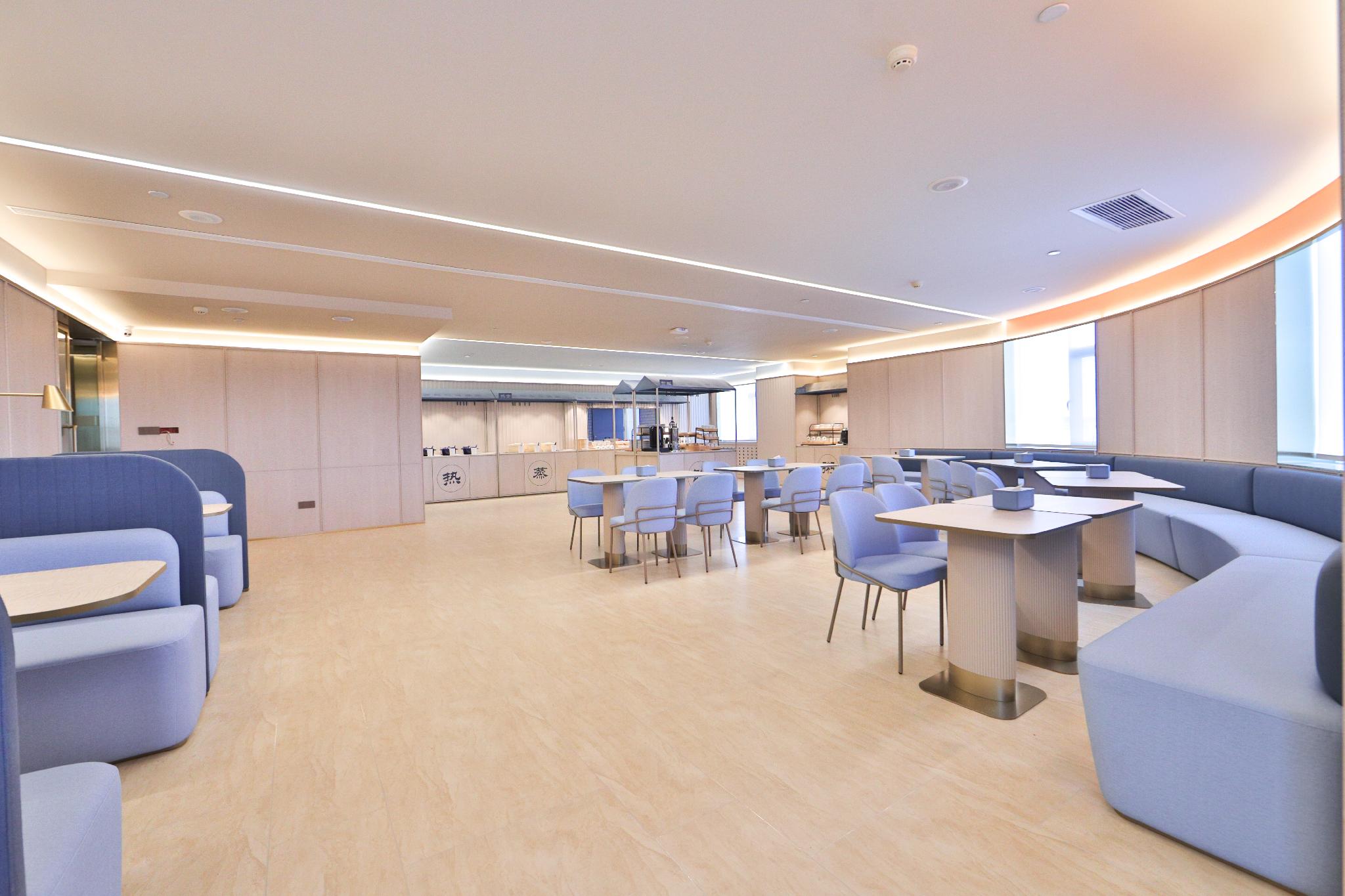 Hanting Hotel Shulan Railway Station in Jilin | 2024 Updated prices ...