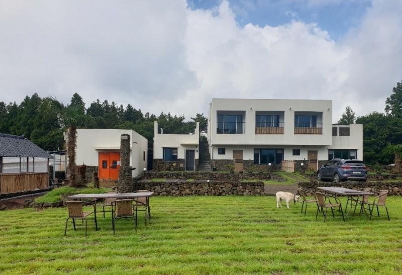 Seogwipo Gasiri Yuchaegot Road Pension in Seogwipo | 2025 Updated prices, deals - Klook United ...