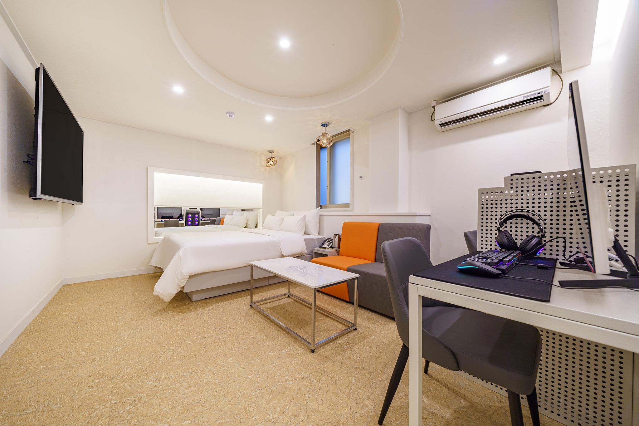 Cheonan Ikkeulim Hotel Amor Building in Chungcheongnam-do | 2025 ...