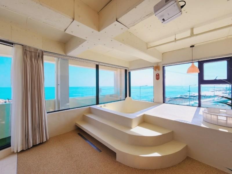 Busan Songjeong Mansion in Busan | 2025 Updated prices, deals - Klook ...