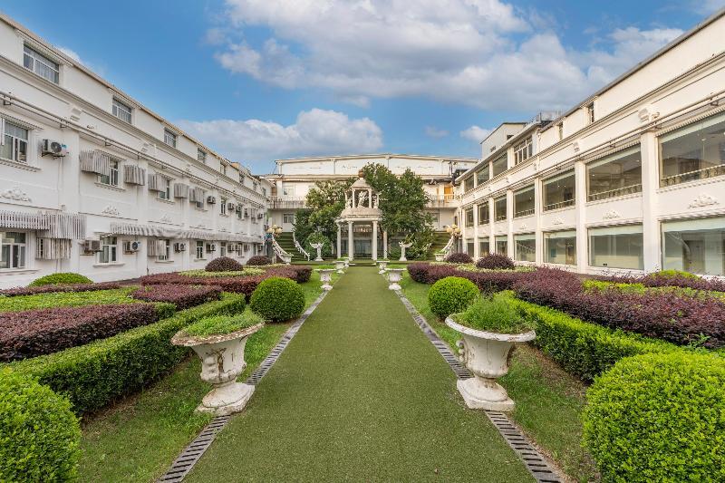 Hanting Hotel Shanghai Hongqiao Hub Railway Station in Shanghai | 2025 ...
