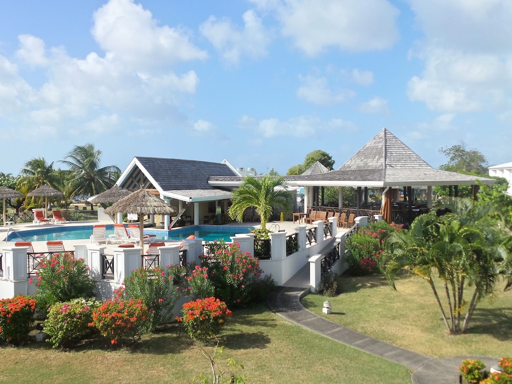 Coyaba Beach Resort in | 2024 Updated prices, deals - Klook ...