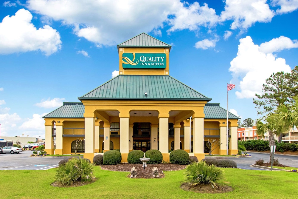 Quality Inn And Suites Civic in Florence | 2024 Updated prices, deals ...