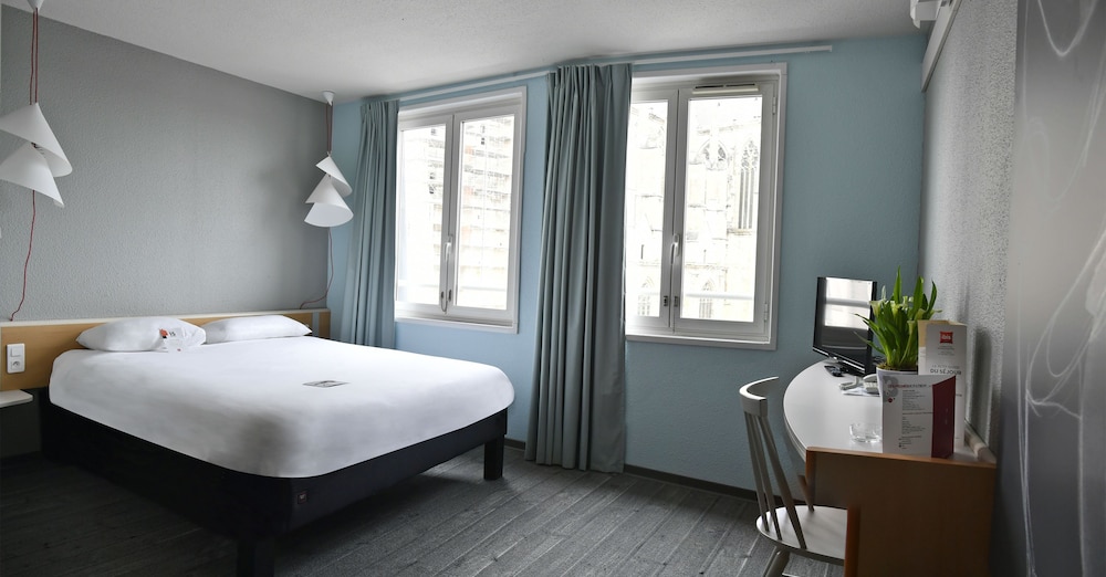 ibis Saint Quentin Basilique in Saint-Quentin | 2025 Updated prices ...