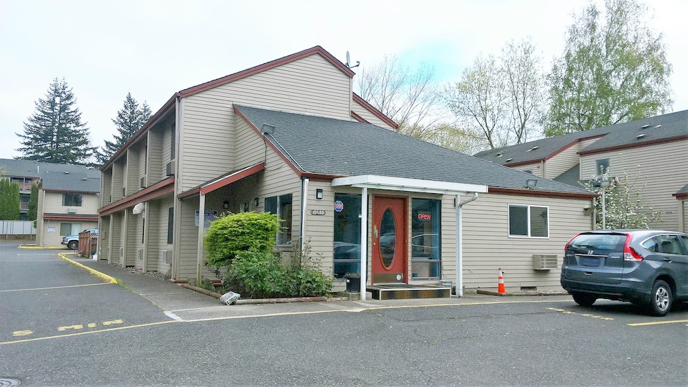 Portland Value Inn & Suites in Portland | 2024 Updated prices, deals ...