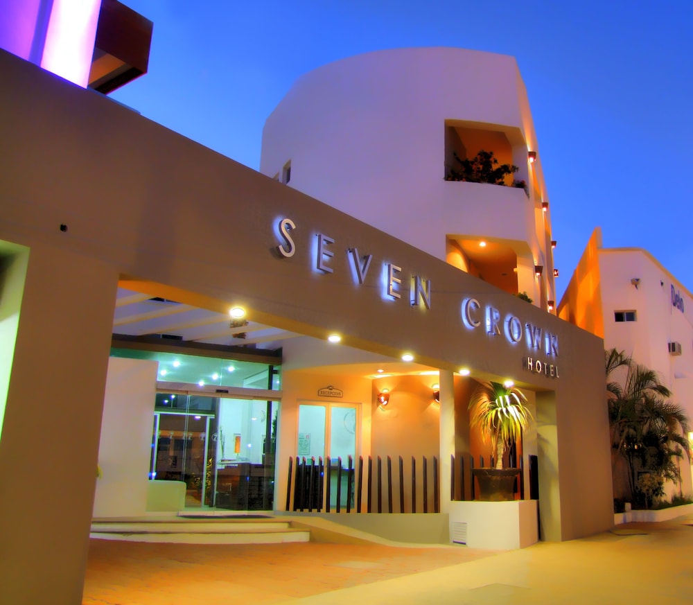 Seven Crown Express & Suites by Kavia in Los Cabos | 2024 Updated ...