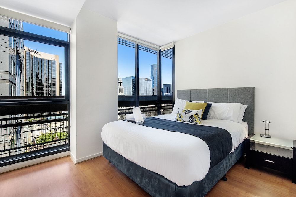 ULTIQA Little Collins in Melbourne | 2024 Updated prices, deals - Klook ...