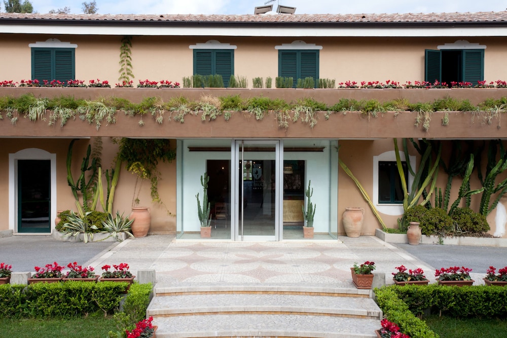 La Bruca Resort in Scalea | 2025 Updated prices, deals - Klook United ...