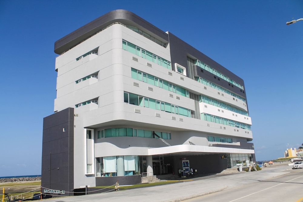 Hotel Punta Azul in Boca del Rio | 2024 Updated prices, deals - Klook ...