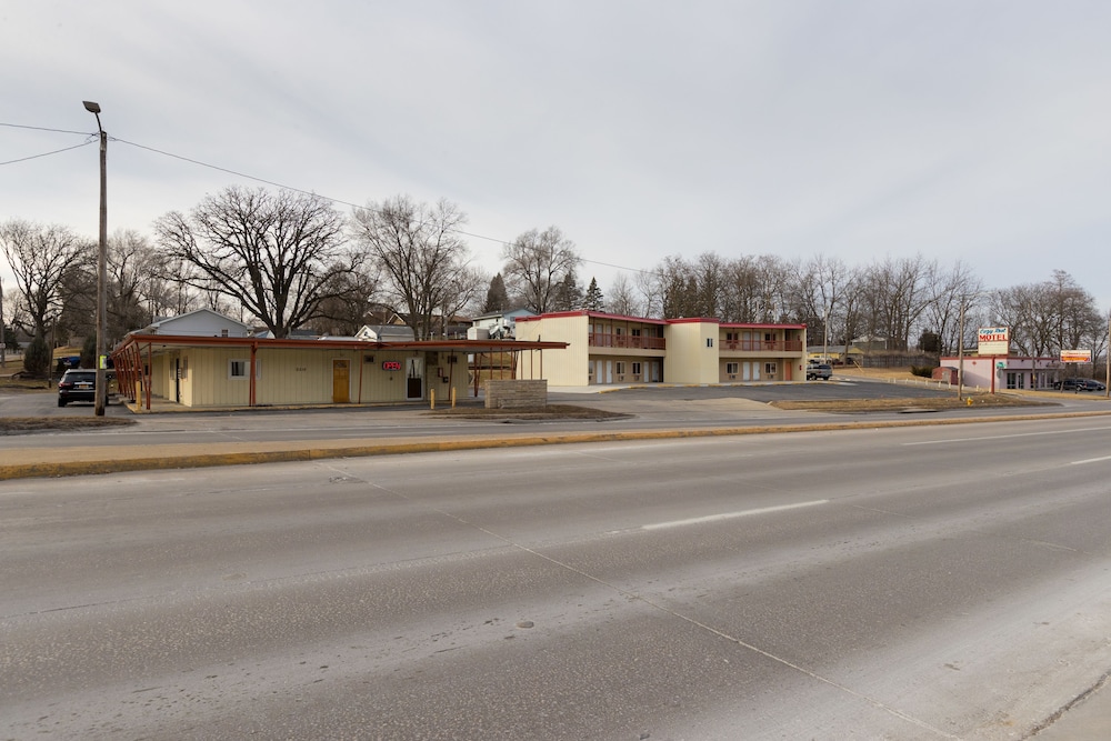 Cozy Rest Motel in Des Moines | 2023 Updated prices, deals - Klook ...
