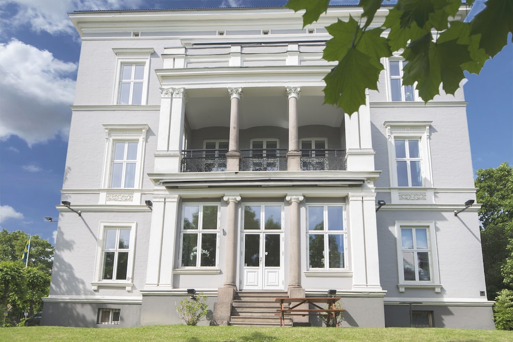 Frogner House - Slottsparken in Oslo | 2025 Updated prices, deals ...