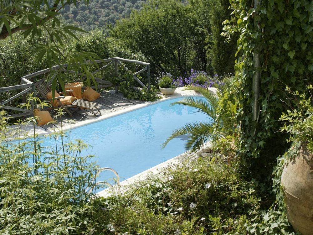 Pavezzo Country Retreat in Municipality of Lefkada | 2025 Updated ...