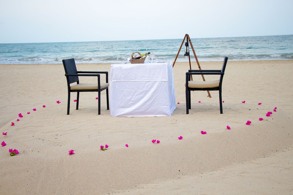 The Calm Resort & Spa in | 2025 Updated prices, deals - Klook United States