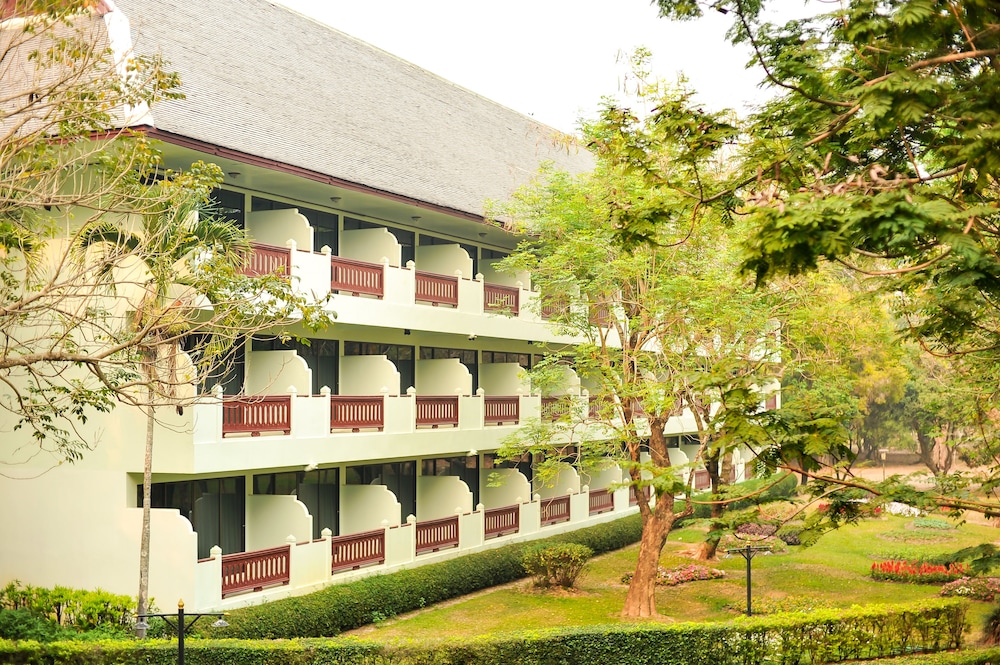 Wiang Indra Riverside Resort in Chiang Rai Province | 2025 Updated ...