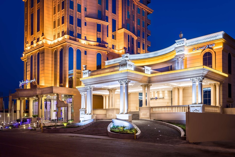 Radisson Blu Hotel, Jeddah Plaza in Jeddah | 2025 Updated prices, deals ...