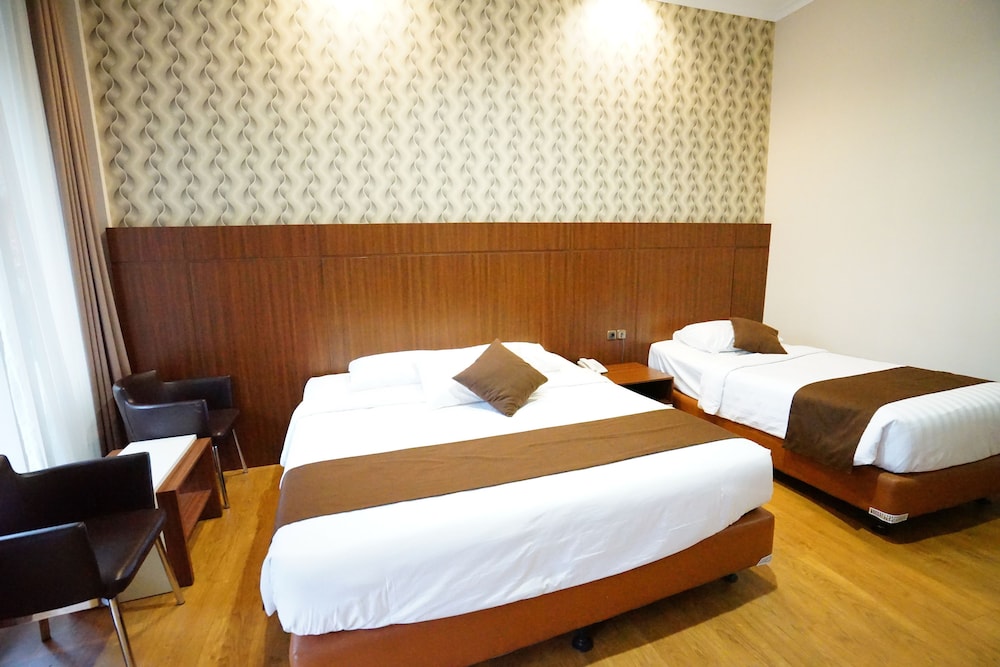 Hotel Selecta in Batu | 2023 Updated prices, deals - Klook ...