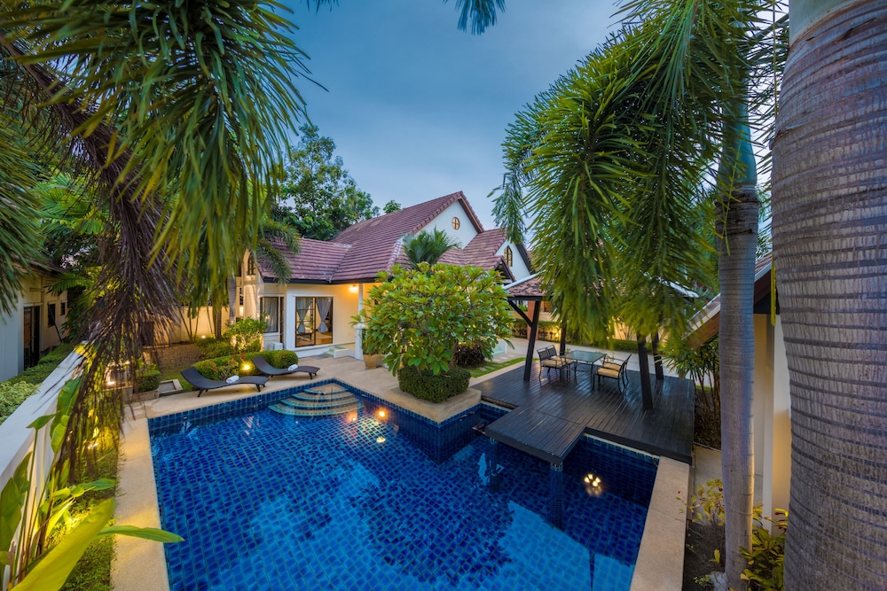 Green Residence Pool Villa Pattaya in Pattaya | 2025 Updated prices ...