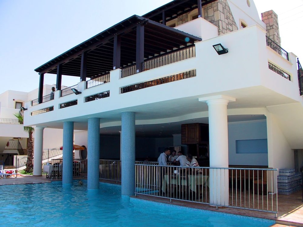 Zera Bodrum in Muğla | 2024 Updated prices, deals - Klook United States