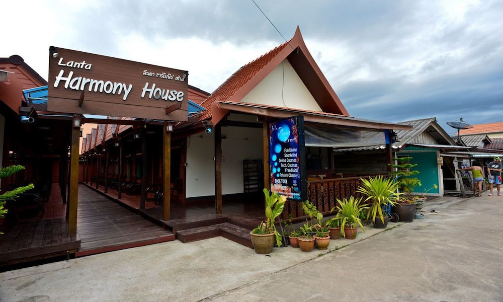 Lanta Harmony House in Krabi Province | 2024 Updated prices, deals ...