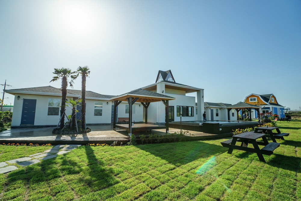 Monteview Stay in Seogwipo | 2025 Updated prices, deals - Klook United ...