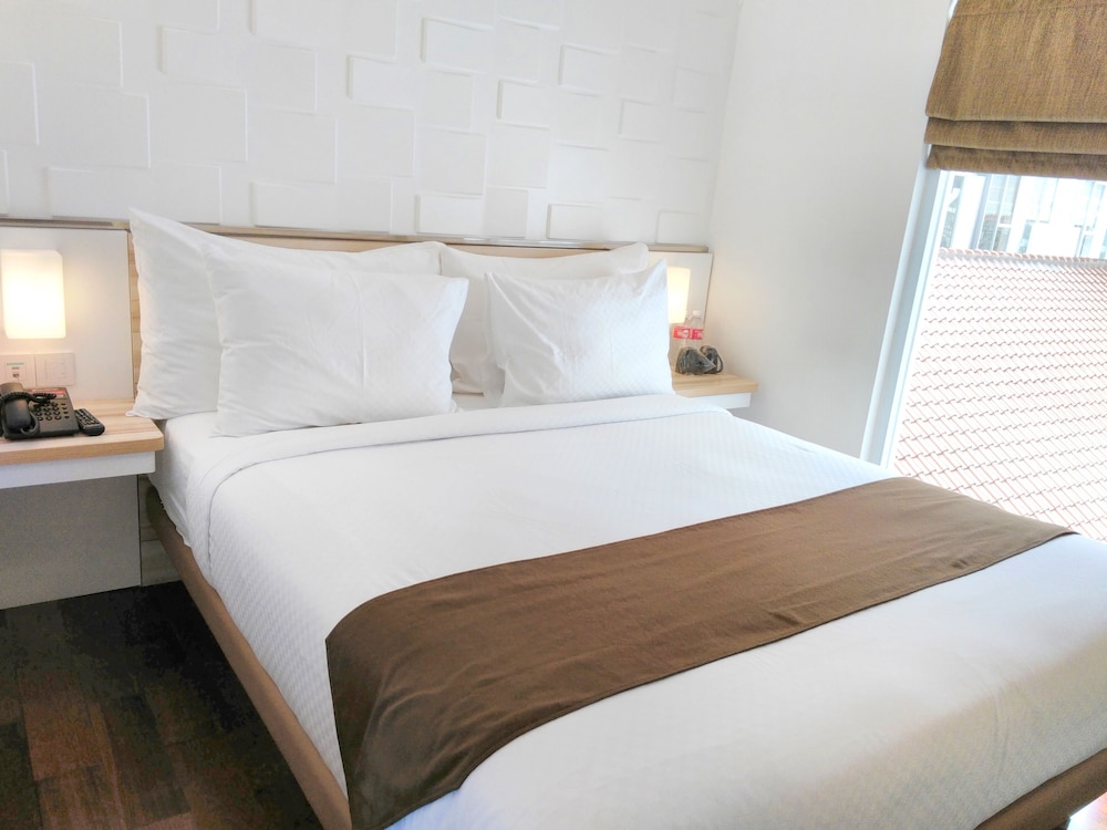 Alimar Hotel in Malang | 2023 Updated prices, deals - Klook United States