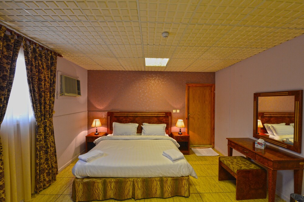 La Fontaine Al Hada Resort in Al Jumum | 2023 Updated prices, deals ...