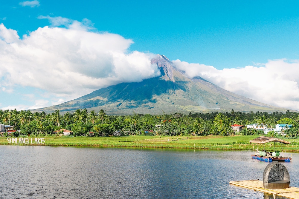 Neuhaus Inn in Daraga | 2023 Updated prices, deals - Klook United States