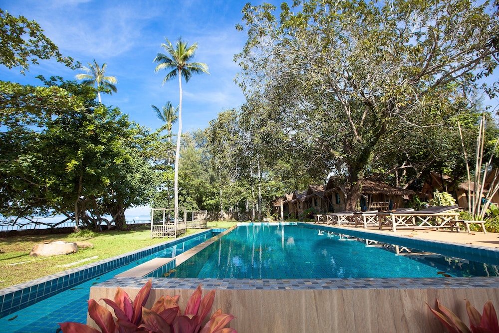 Anyavee Krabi Beach Resort in Krabi Province | 2025 Updated prices ...