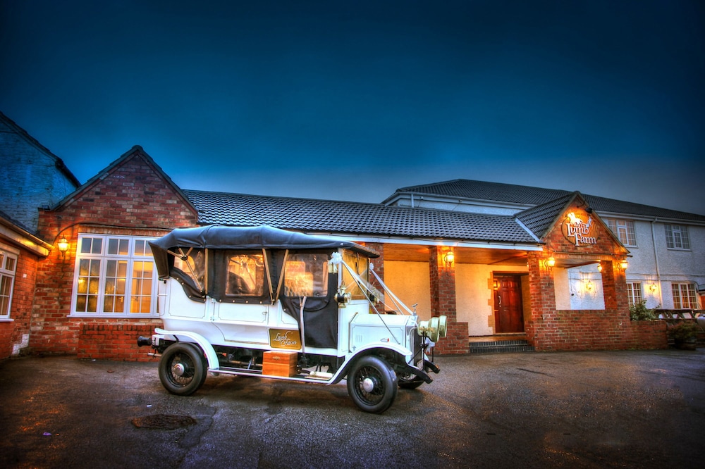 Lumb Farm Country Club in | 2023 Updated prices, deals - Klook United ...