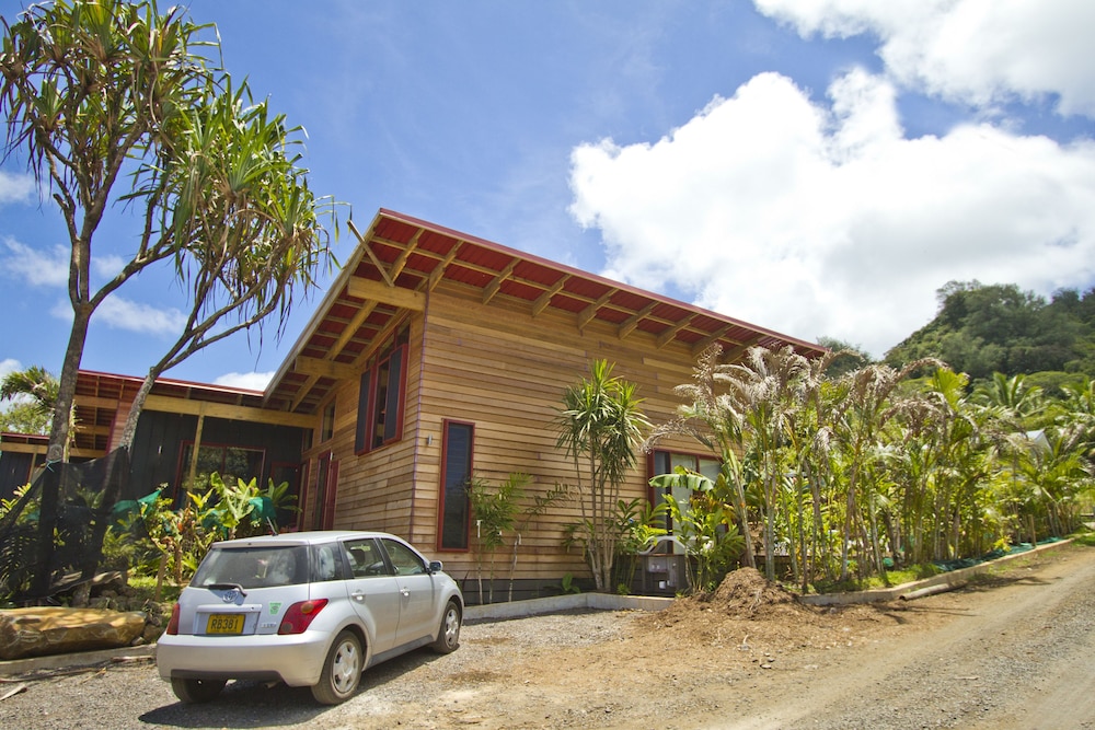 Paradise Holiday Homes Rarotonga in Takitumu | 2024 Updated prices ...