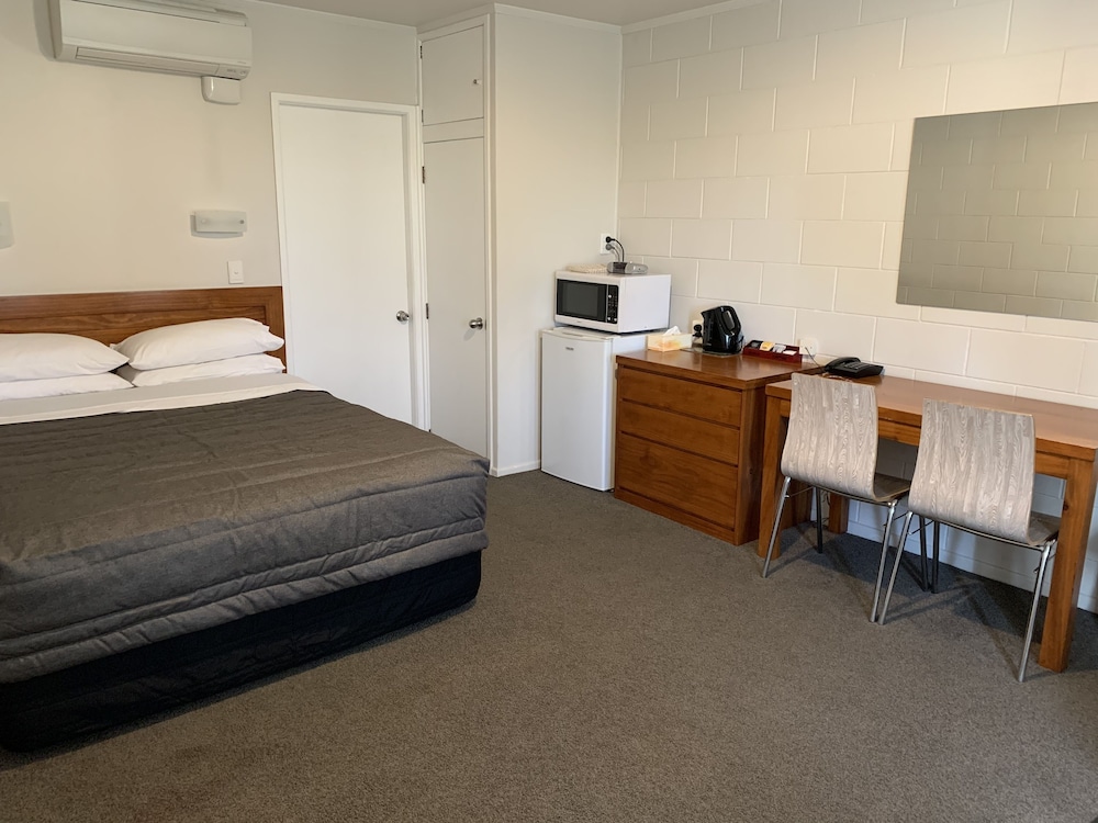 Colonial Motel in Auckland | 2025 Updated prices, deals - Klook United ...