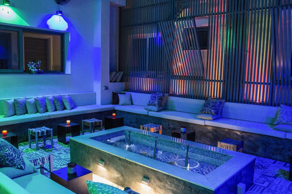 Urbano Hotel By Roots in Greater Accra Region | 2024 Updated prices ...