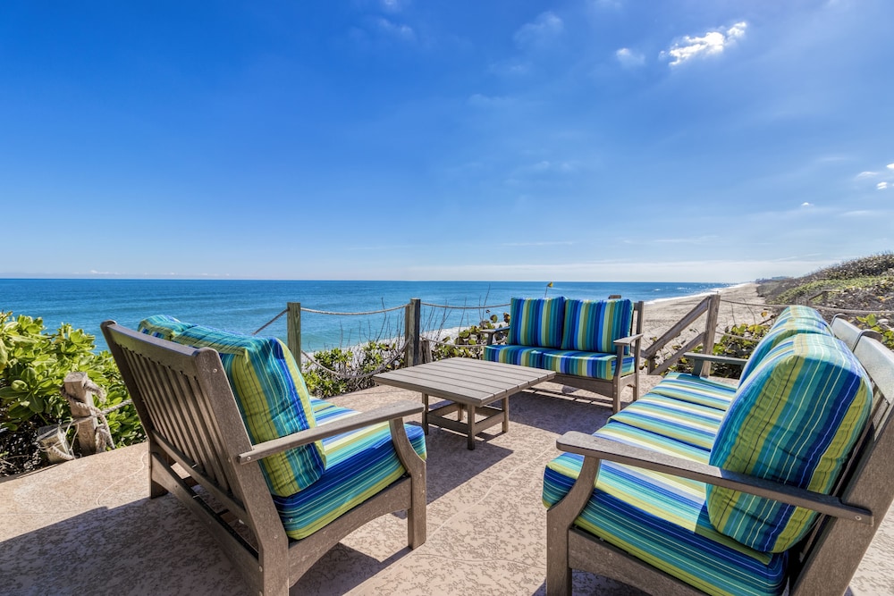 Sea View Inn in | 2024 Updated prices, deals - Klook United States
