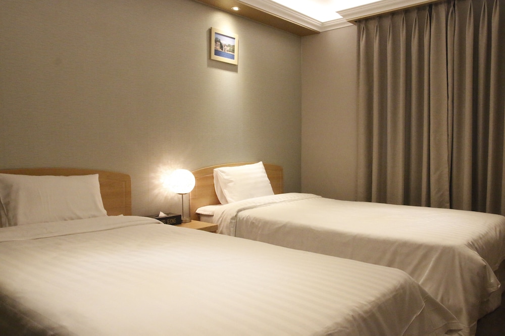 Sejong Hotel in Jeju | 2025 Updated prices, deals - Klook United States